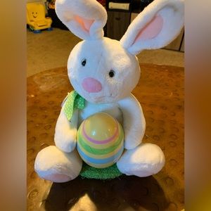 Hallmark | Toys | Hallmark Rockin Rabbit Plush Singing Animated Easter ...